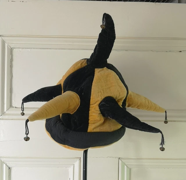 EXCLUSIVELY FOR PROFAKO Jester Style Hat With Bells On. Pls see photos ...