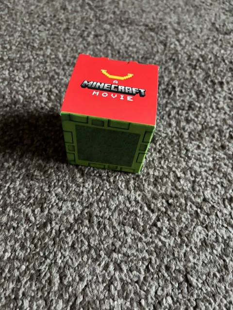 MINECRAFT MOVIE MCDONALDS Happy Meal Toy 2025 UK Grass Block And Llama ...