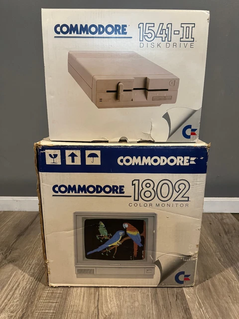 COMMODORE 64 COLOR Monitor Model 1802 W/ 1541-II Disk Drive IN ORIGINAL ...