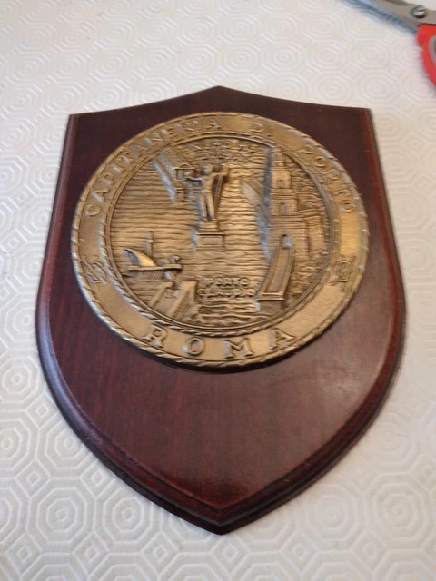 CREST MARINA MILITARE - CAPITANERIA DI PORTO ROMA PORTO CLAUDIO n. 710 ...