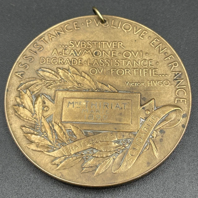 MÉDAILLE BRONZE O. Roty "ASSISTANCE PUBLIQUE EN FRANCE" année 1899 EUR ...