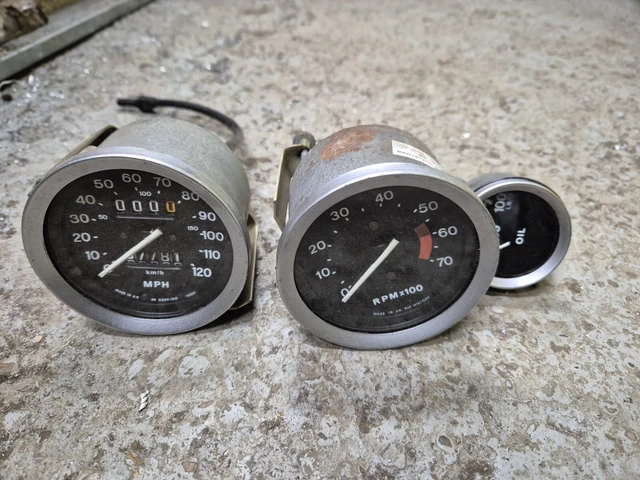 MGB SPEEDOMETER, REV Counter Tacho Oil Pressure Gauges £34.99 - PicClick UK