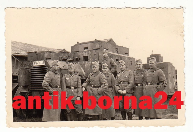 FOTO WH SOLDAT Besatzung Ehrhardt E-V/4 Straßenpanzerwagen SPW Panzer ...