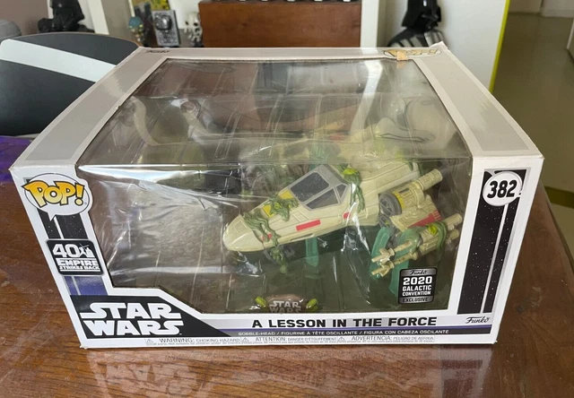 RARE FUNKO POP 382 - Star Wars Yoda A Lesson in The Force Edition ...