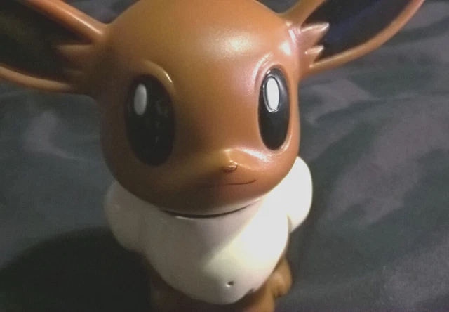 VINTAGE POKEMON EEVEE Talking Moving Action Figure 1998 Tomy Nintendo ...