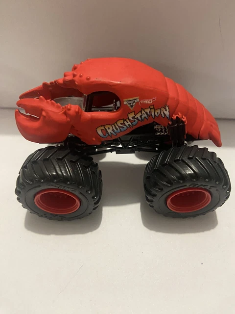 HOT WHEELS MONSTER Jam Crushstation Monster Truck Orange Die-cast $10. ...