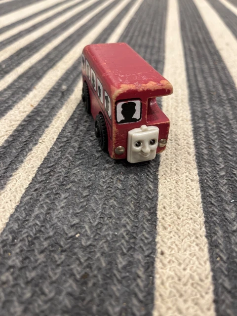 BERTIE THE BUS - Thomas The Tank Engine & Friends trains de chemin de ...