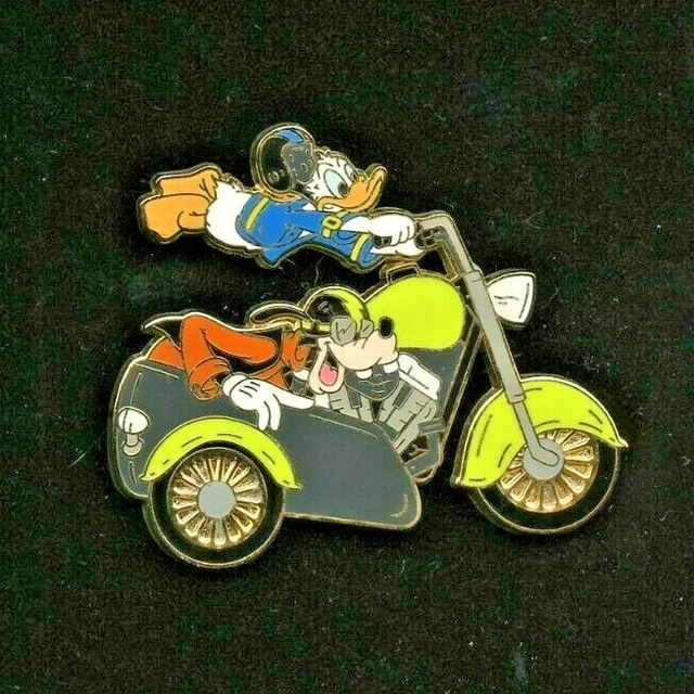 DISNEY SHOPPING DONALD Duck & Goofy Motorcycle Sidecar LE 250 Pin ...