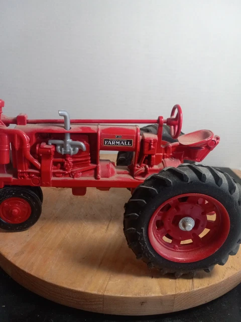 VINTAGE FARMALL F-20 Die Cast Tractor - 1/16 Scale Red Edition by Ertl £17.88 - PicClick UK