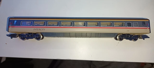 HORNBY OLDER MK4 First Class Intercity £8.64 - PicClick UK