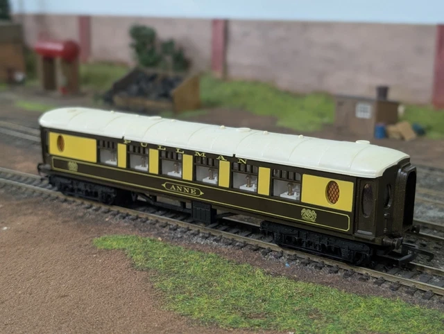 TRIANG HORNBY R228 BR PULLMAN 1st CLASS PARLOUR CAR COACH ANNE £15.00 ...