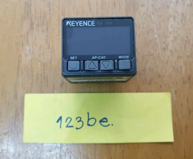 KEYENCE AP-C40 DIGITAL Pressure Sensor with 2-Colour Display unit ...