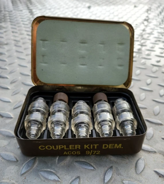 BRITISH MILITARY DEMOLITION Coupler Kit - Dated 1972 (Cold War / SAS ...