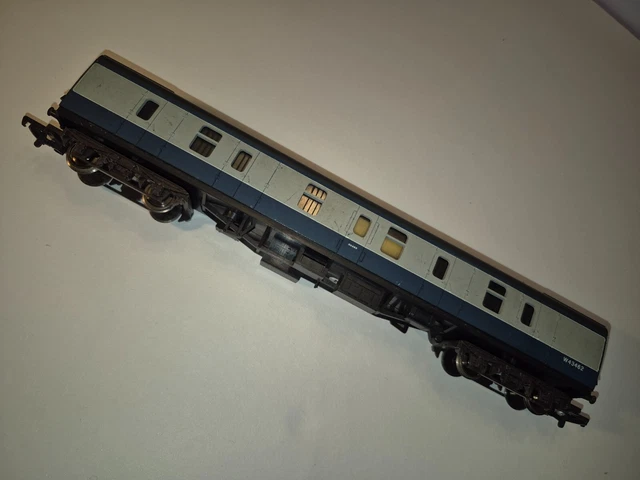 LIMA BG full brake coach BR Blue Grey, metal wheels so won't short out ...