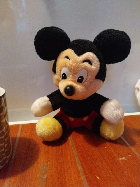 DISNEYLAND WALT DISNEY Mickey Mouse Vintage Plush Cuddly Soft Cuddle ...