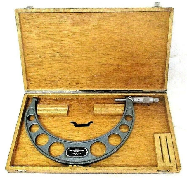 TESA SWISS MADE Bügelmessschraube Mikrometerschraube Messchrauber 200 ...