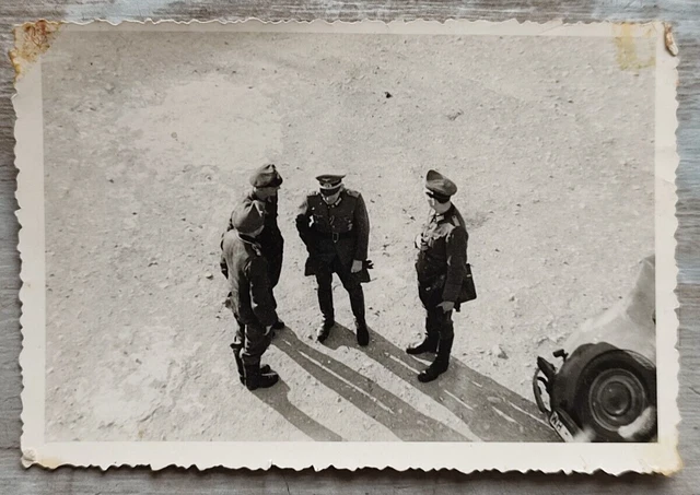 SOLDAT KAMERAD OFFIZIERE Orden Besprechung Fahrzeug PKW 2.WK (9x6) Orig ...