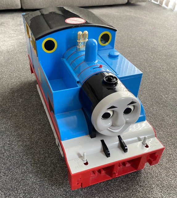 TOMY TRACKMASTER THOMAS The Tank Engine Giant Thomas (See Description ...