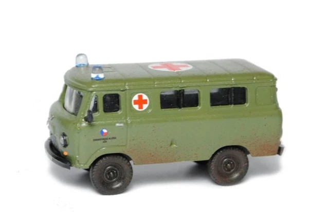 SDV 87167 UAZ 452 Krankentransporter, militär ,Plastikbausatz 1/87, H0 ...