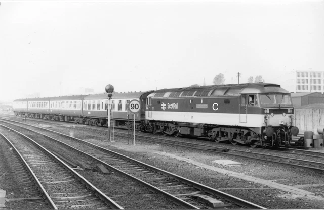 BRITISH RAILWAY B.R Photograph - Class 47 47714 At Haymarket 25/09/1986 ...