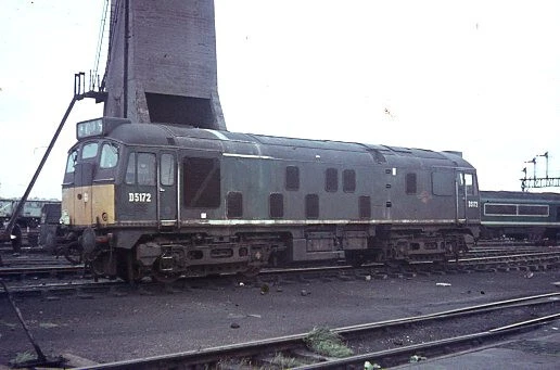 ORIGINAL COLOUR SLIDE of D5172 BR class 25 diesel loco £3.99 - PicClick UK