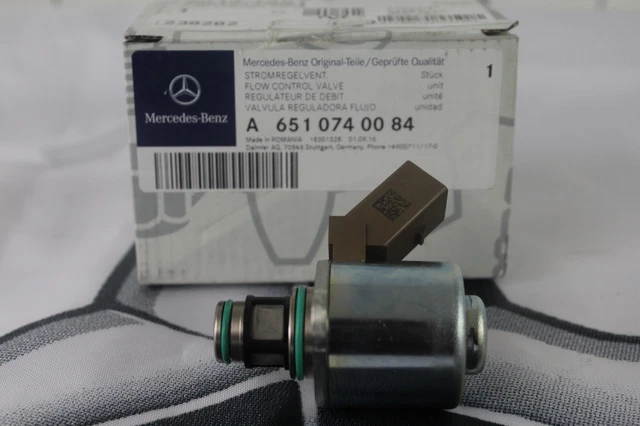 NEW GENUINE MERCEDES-BENZ OM651 Fuel Quality Pressure Control Valve ...