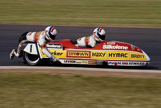 STEVE WEBSTER OF GBR with his sidecar passenger Tony Hewitt rides - Old ...