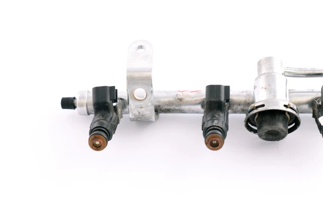 MINI COOPER ONE R50 R52 W10 Essence Injecteur Conduite pour Carburant ...