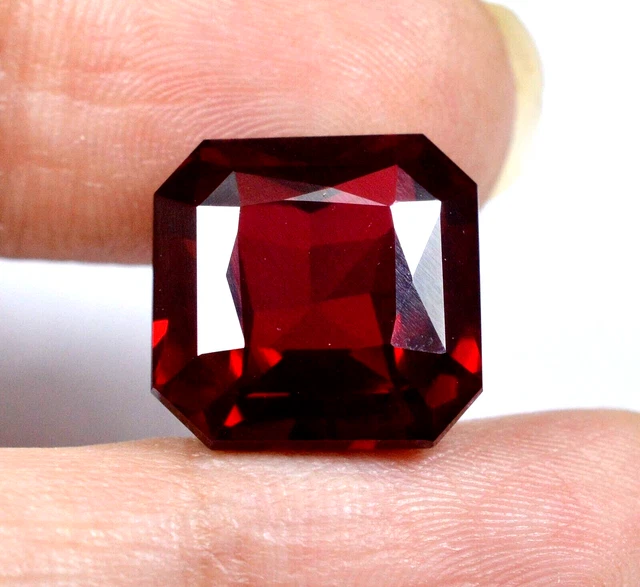 PIETRA PREZIOSA SFACCETTATA certificata granato rodolite naturale del ...