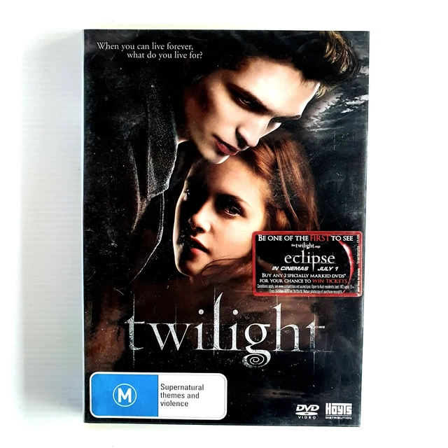 TWILIGHT DVD 2008 Vampires, Romantic Thriller, Stewart, Pattinson ...