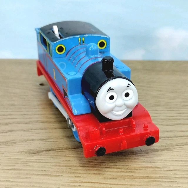 THOMAS AND FRIENDS Trackmaster Thomas The Tank Engine Mattel 2009 £7.70 ...