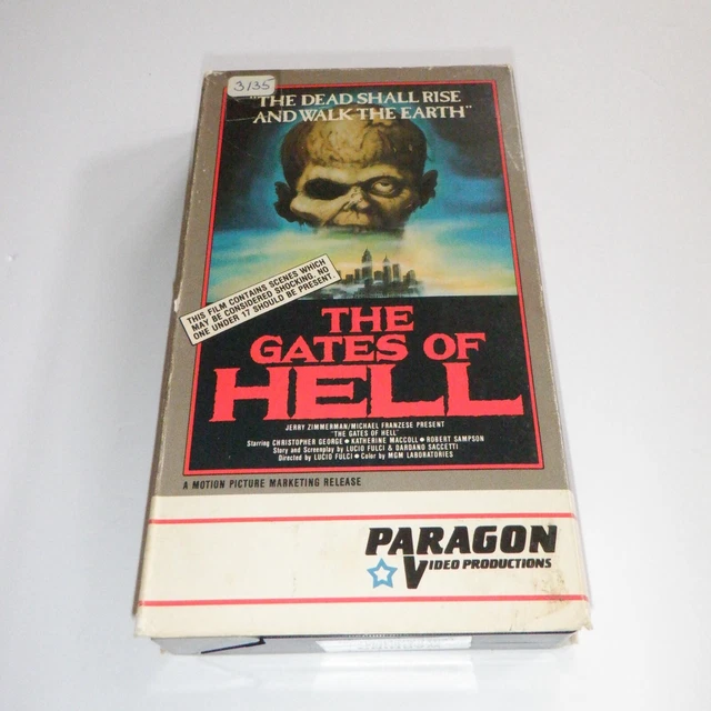 THE GATES OF Hell VHS Horror Lucio Fulci Christopher George PARAGON £7. ...
