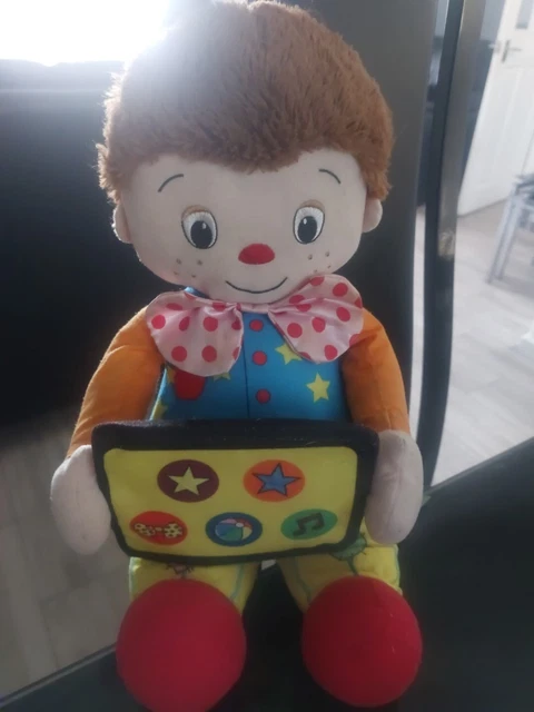 CBEEBIES SOMETHING SPECIAL Mr Tumble Soft Toy With Fun Tumble Tap With ...