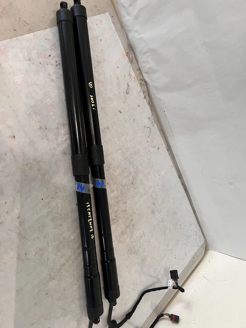 2013 PORSCHE CAYENNE Pair Rear Trunk Liftgate Power Lift Supports Oem ...