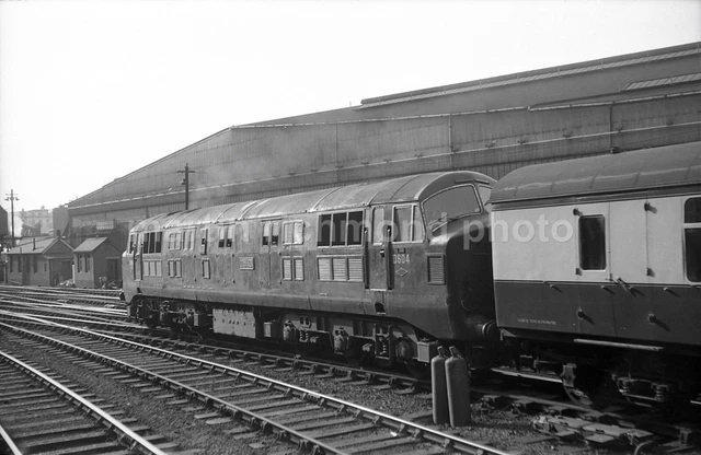 PADDINGTON NORTH BRITISH Class 41 Warship D604 Cossack 13.5.61 Negative ...