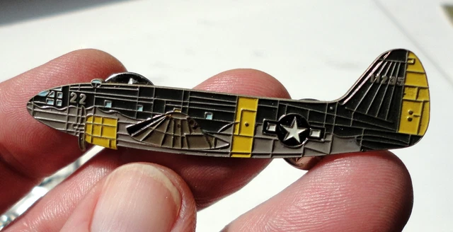 PRE-OWNED U.S. AIR-FORCE C-46 Curtiss Commando Pin Badge Atlas Editions ...