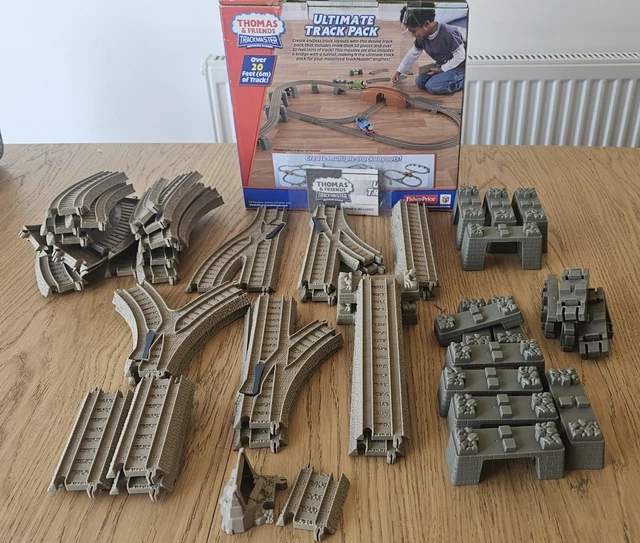 THOMAS & FRIENDS Trackmaster Motorized Railway Ultimate Track Pack ...