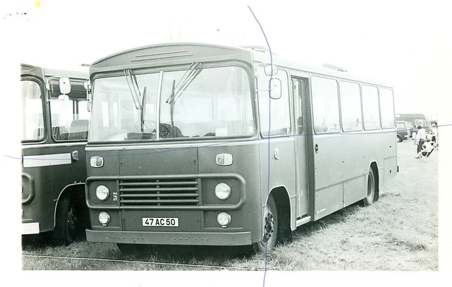 BUS PHOTO OF An Raf B&W Photograph Bedford Saloon Picture Royal Air ...