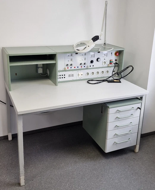 ELABO ELEKTRONIKER LABORTISCH Laborplatz mit Netzteil, Regeltrafo ...