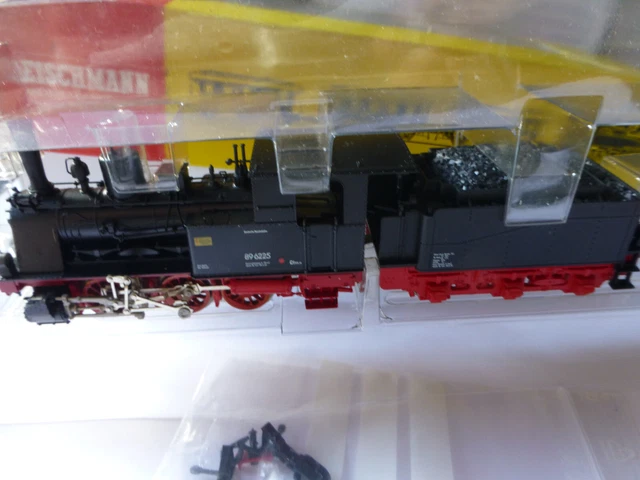 FLEISCHMANN H0 4115 Tender-Dampflok der DR, Baureihe 89, LüP: 171 mm ...