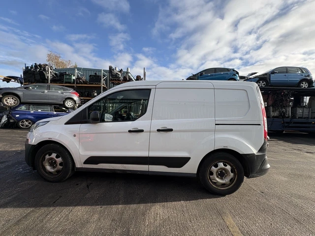 FORD TRANSIT MK2 Connect 200 Base Panel Van 18-24 BREAKING SPARES ...