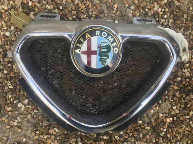 ALFA ROMEO GTV SPIDER 916 Genuine front bumper chrome grille + badge ...