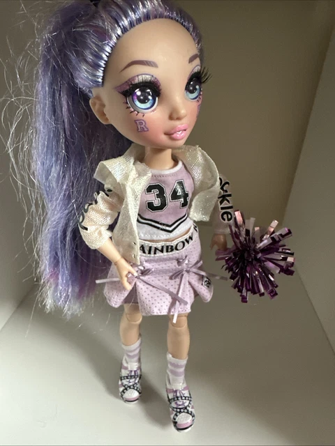 RAINBOW HIGH CHEER Violet Willow Purple Fashion Cheerleader Doll with ...