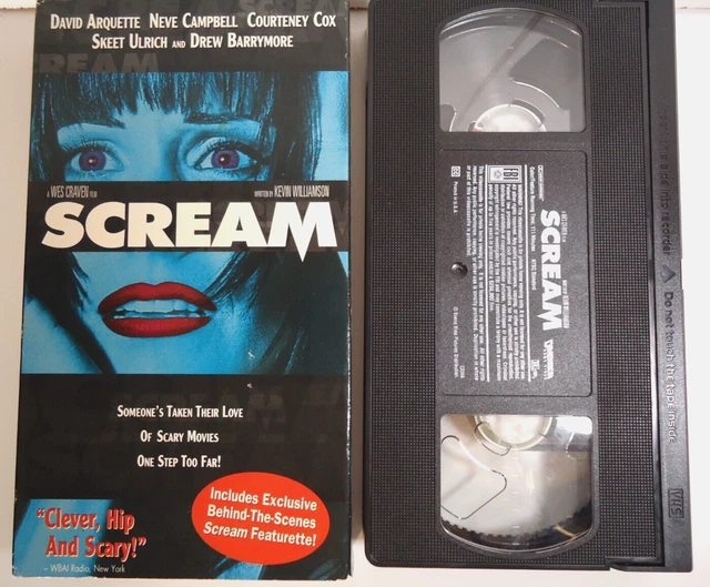 SCREAM VHS HORROR Slasher Courteney Cox Blue Variant Cover Wes Craven £ ...