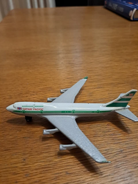 MATCHBOX BOEING 747-400 Cathay Pacific Model Aircraft 1988 £5.91 ...