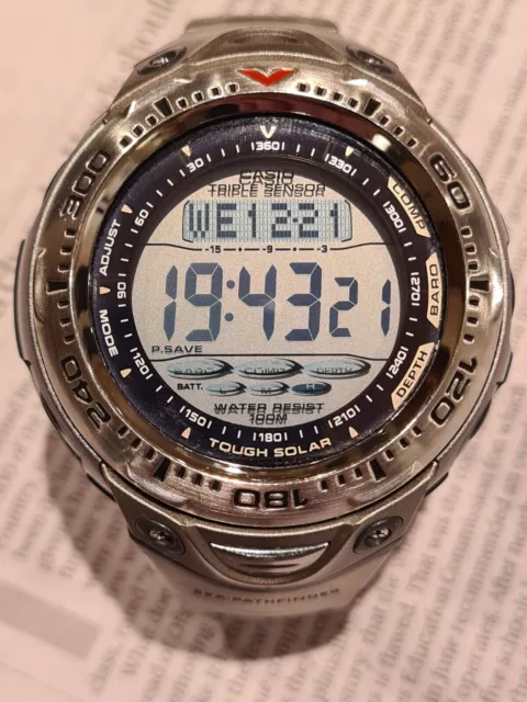 UK CASIO SEA Pathfinder SPF-70T titanio. Orologio. Eccellente. Pro Trek ...