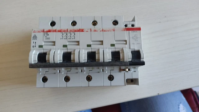 MAGNETOTERMICO ABB S294 c125+ abb bobina di sgancio s290-a1 EUR 135,00 - PicClick IT