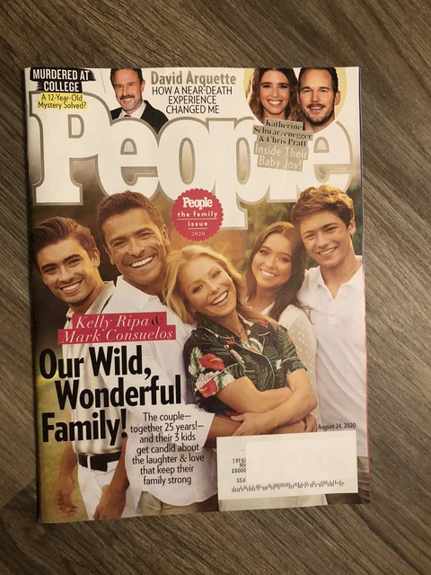 PEOPLE MAGAZINE 24 Août 2020 Kelly Ripa Mark Consuelos Chris Pratt EUR ...