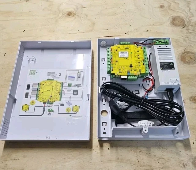 PAXTON NET2 PLUS Controller with 12V 2A PSU Plastic Cabinet £165.04 ...