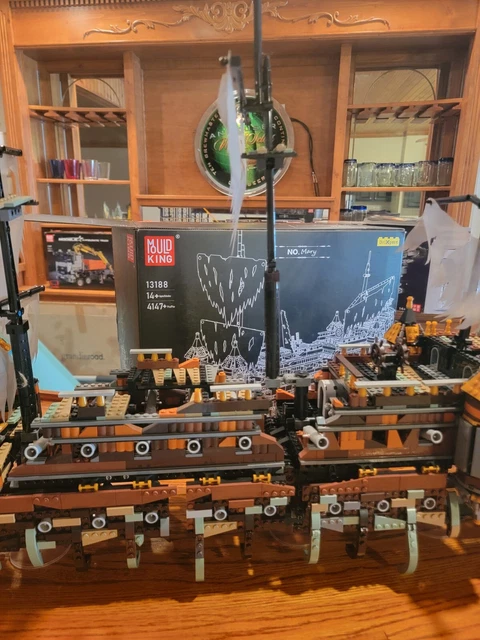 LEGO MOULD KING 13188 Silent Mary Ship Pirate Ship Boat Building Block ...